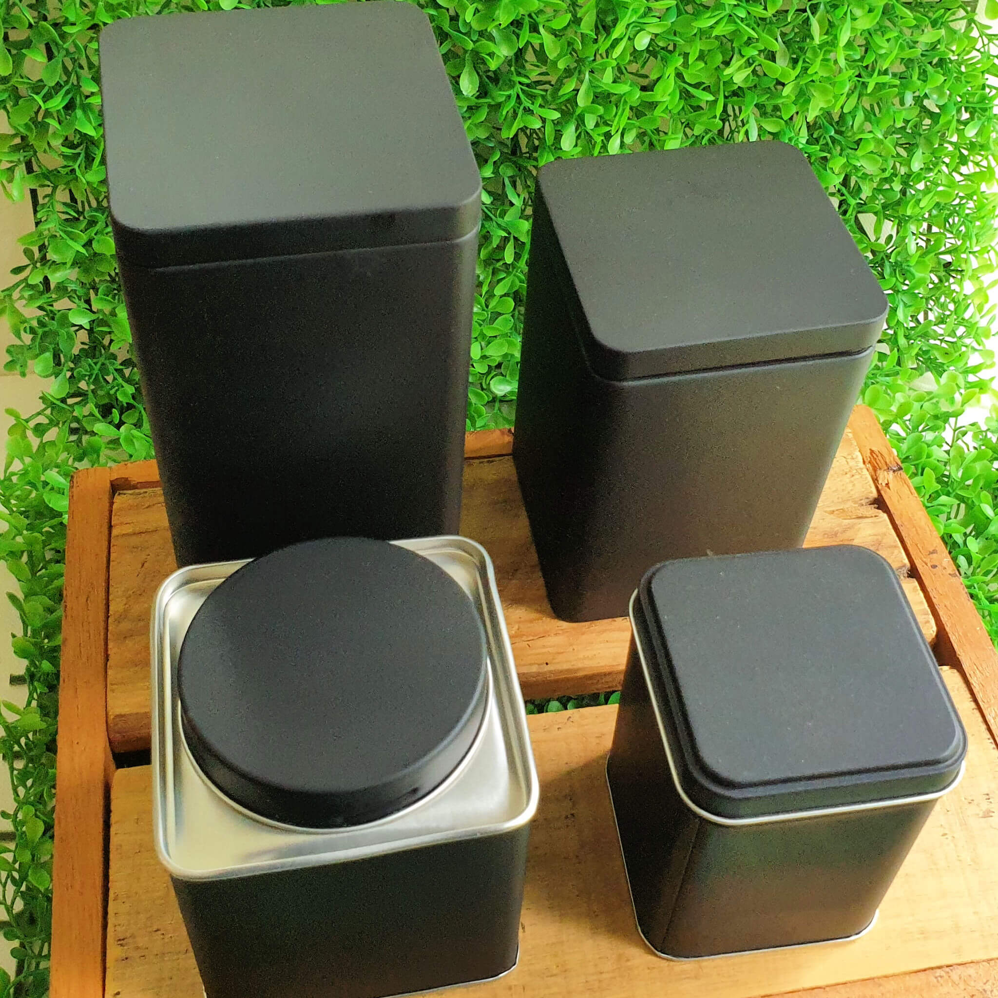 Tins - Plain Black Matt – Far North Plantations